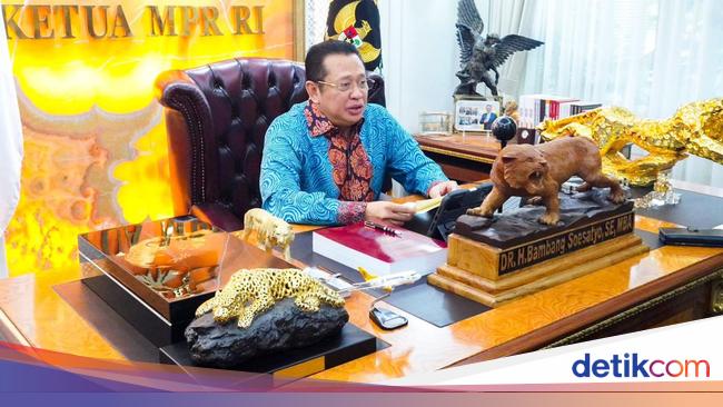 Bamsoet Nilai UU Kepemilikan Senjata Api Perlu Direvisi Bamsoet Nilai UU Kepemilikan Senjata Api Perlu Direvisi