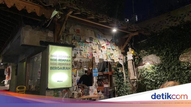 Bukan Kopi, Tempat Nongkrong Ini Suguhkan Minuman Rempah