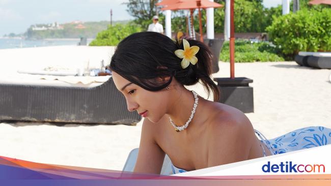 8 Potret Anya Geraldine Liburan di Bali, Tampil Menawan Pamer Kulit Tan