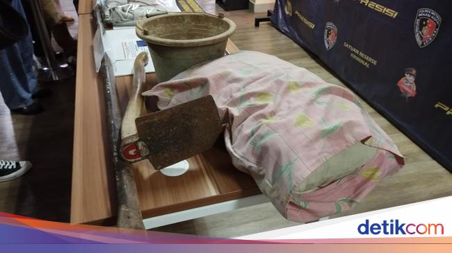 Bantal hingga Cangkul Jadi Saksi Bisu Aksi Kejam Didik Bunuh Bocah di ... Bantal hingga Cangkul Jadi Saksi Bisu Aksi Kejam Didik Bunuh Bocah di ...