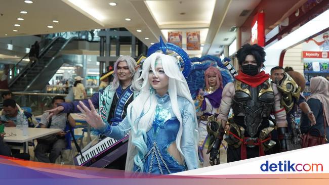 Totalitas! Penampilan Cosplayer Bobocu Curi Perhatian Acara MGL Kurafest