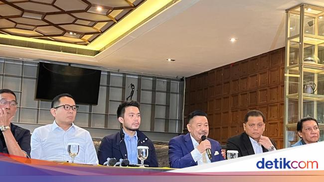 Gugatan Terkait Gibran Kandas, Otto: Bukti Tuduhan kepada Jokowi Tak Benar