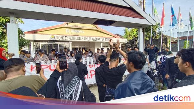 Kasus Ketua KPU Bone Diminta Segera Diproses agar Tak Ganggu Pilkada Kasus Ketua KPU Bone Diminta Segera Diproses agar Tak Ganggu Pilkada
