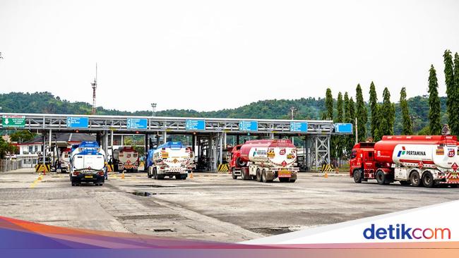 Pertamina Kerahkan Kapal dan Mobil Tangki Amankan BBM di Labuan Bajo