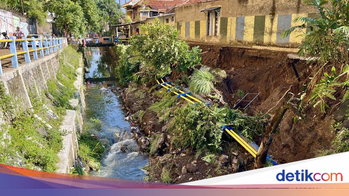 Pipa PDAM Pecah, Pasokan Air Bersih di Bandung Terganggu