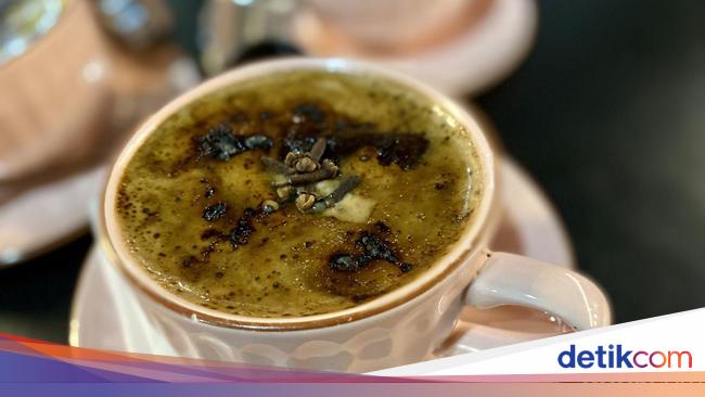 Creamy Berempah STMJ Bakar dengan Rasa Kopi dan Cokelat