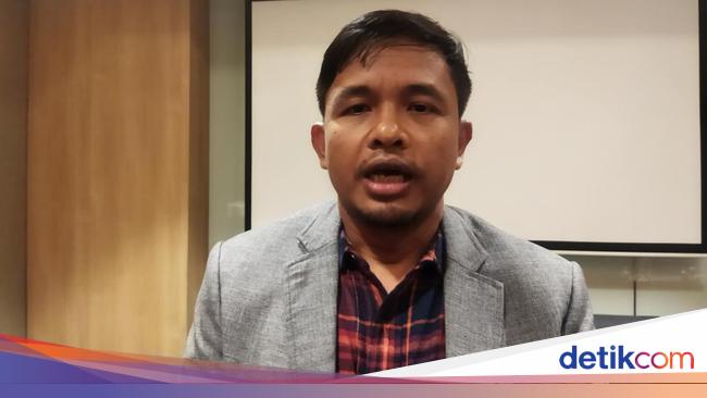 Suami Betty Epsilon Maju Pilkada, Idham Kholik Pastikan KPU Tetap ...