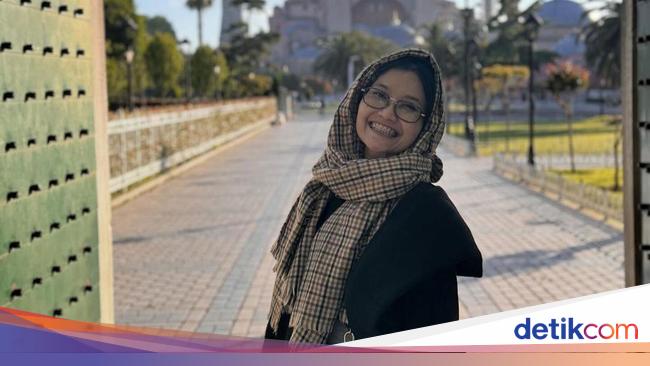 Riyuka Bunga Ogah Terpuruk Masalah Rumah Tangga, Pilih Kerja-Perbaiki Diri