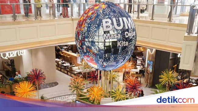 Yuk Lihat Karya Instalasi Globe Raksasa Ini!