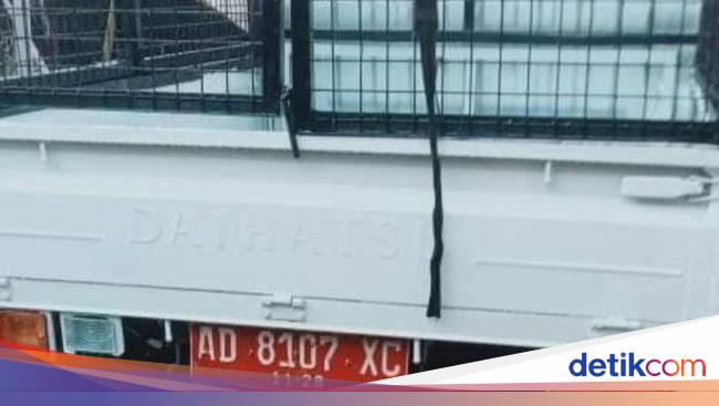 Mobil Pikap Pelat Merah untuk Angkut Sampah di Klaten Digondol Maling