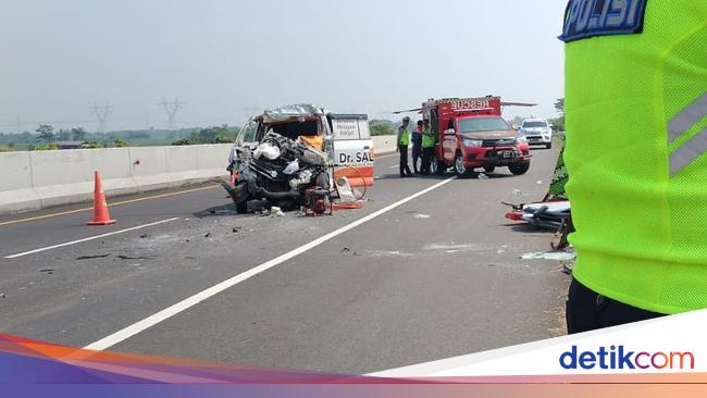 Tragedi Laka Maut Mobil Jenazah di Tol Pemalang Berujung 2 Nyawa Melayang