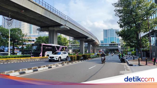 Kualitas Udara Jakarta Tetap Buruk Meski Jalan Raya Sepi Kendaraan