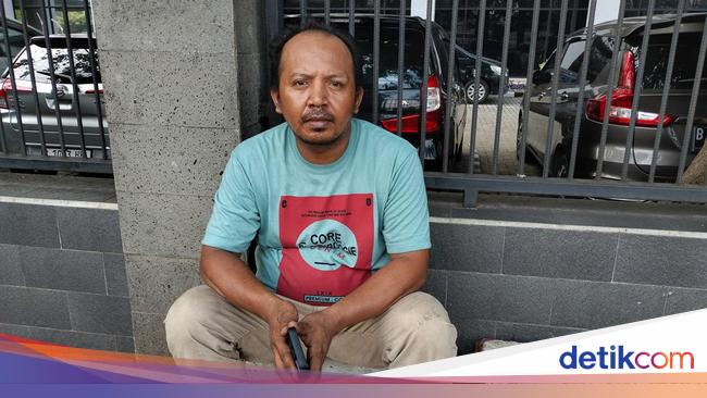 Kesaksian Sopir Truk Usai Ditubruk Porsche: Saya Nggak Kabur Kesaksian Sopir Truk Usai Ditubruk Porsche: Saya Nggak Kabur