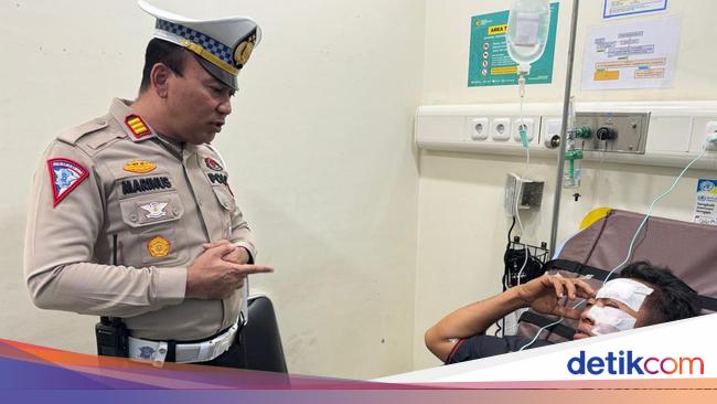 Pajero Seruduk Truk di Tol Semarang-Batang, 4 Korban Tewas Asal Blitar