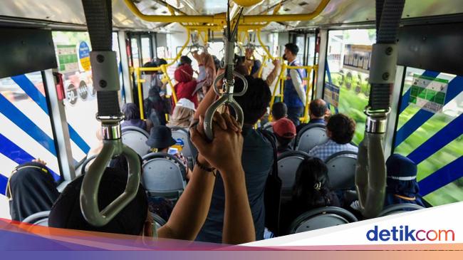 Dishub Jakarta Kaji Wacana Naikkan Tarif TransJ