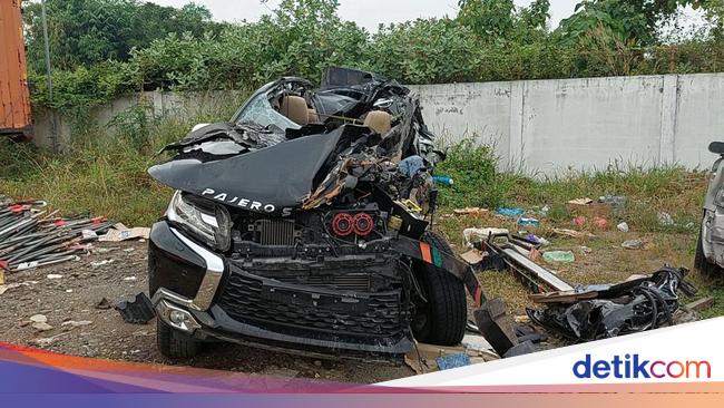 Ironi Laka Maut Pajero di Tol Kendal, Setia Kawan Berujung 4 Nyawa Melayang