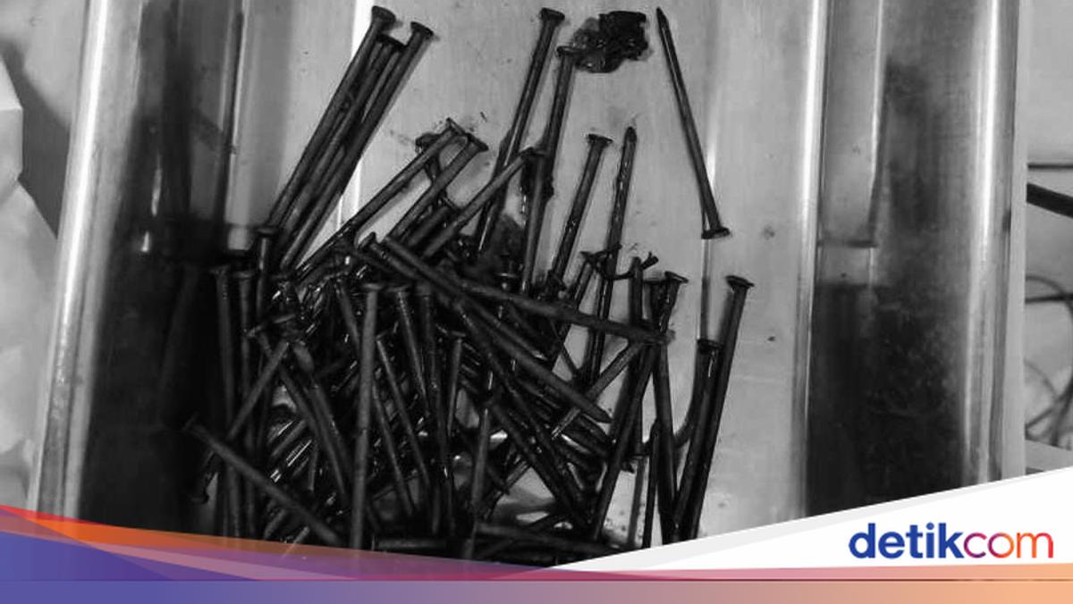 Pria Makan 70 Paku di Indramayu Diduga Terkena Waham Kekebalan