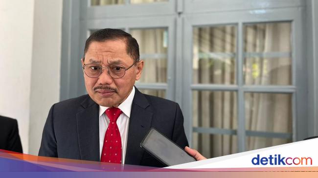 Curhat Prof BUS Dicopot dari Dekan FK Unair gegara Melampaui Kewenangan