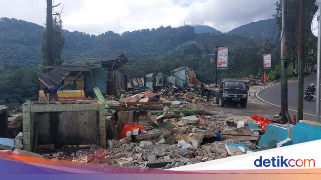 Usai Lapak PKL Dibongkar, Kini Vila Liar di Puncak Disasar