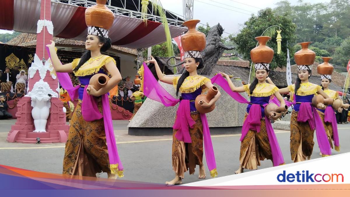 Apa Itu Seren Taun, Tradisi Masyarakat Sunda di WJF 2025