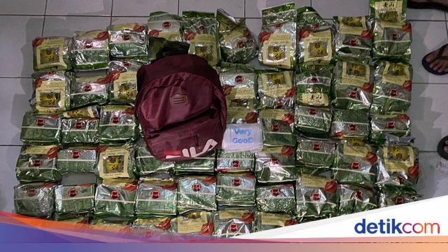 Penampakan Sabu 72 Kg Dibungkus Teh China Disita Dari Kurir 19 Tahun