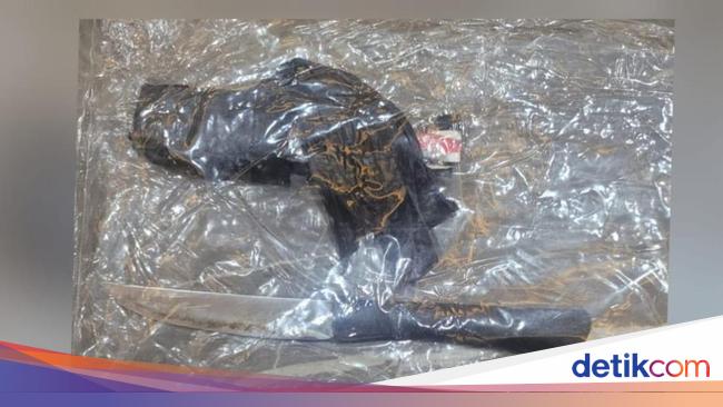 Penampakan Pisau yang Dipakai Herman Habisi Nyawa Anggi