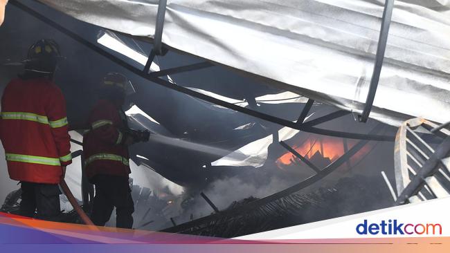Kebakaran Maut Tewaskan Lima Orang di Bekasi
