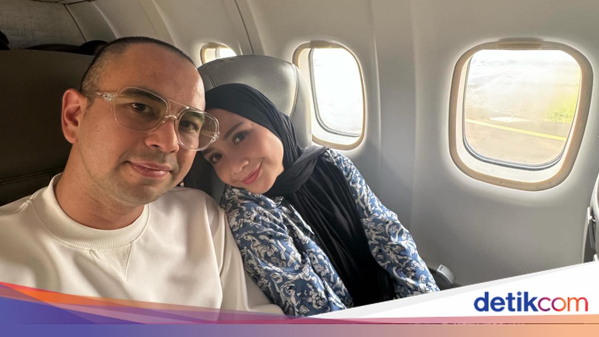 Gaya Nagita Slavina Pakai Piyama Seharga Motor Hadiri Acara di Jogja