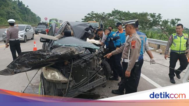 Pelajaran dari Kecelakaan Innova Oleng Hantam Truk dari Belakang