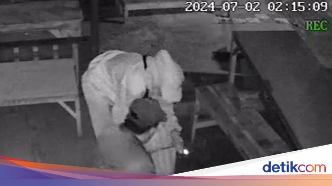 Sejoli Terekam CCTV Curi 4 Tabung Gas di Warung Depok, Polisi Selidiki