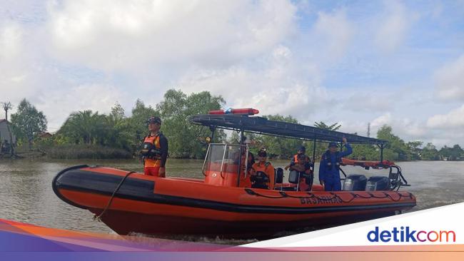 Zamani Hilang Usai Diduga Jatuh dari Speed Boat di Sungai Musi