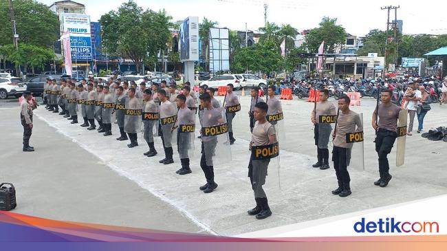 Jelang Pilkada, Polresta Balikpapan Gelar Pelatihan Pengendalian Massa