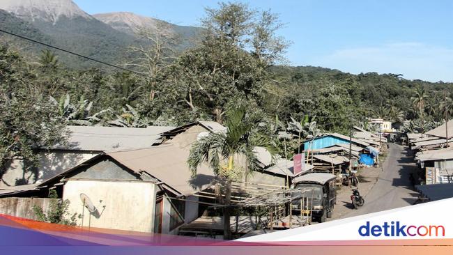 Dampak Erupsi Gunung Lewotobi Laki-laki di NTT Dampak Erupsi Gunung Lewotobi Laki-laki di NTT