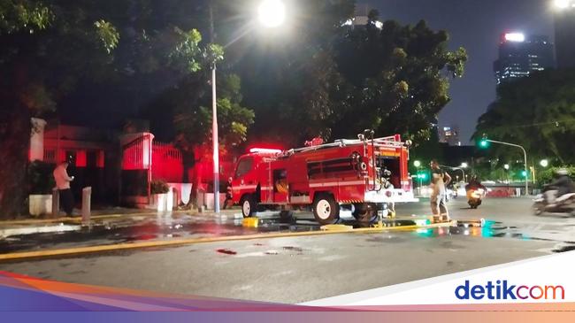 Kebakaran Rumah di Menteng Jakpus Diduga karena Korsleting Listrik