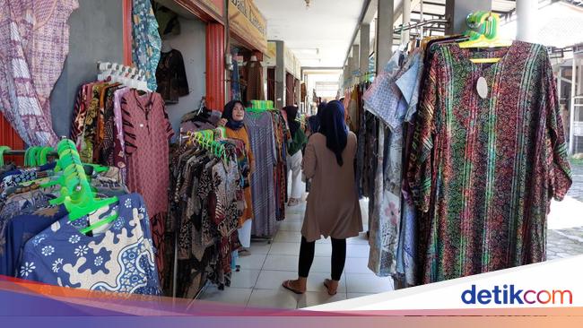 Pasar Batik Trusmi, Sentranya Ragam Batik Asli Cirebon