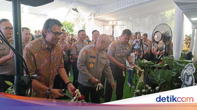 Sespimti Lemdiklat Polri Luncurkan Buku-Gelar Pameran tentang Jenderal ...