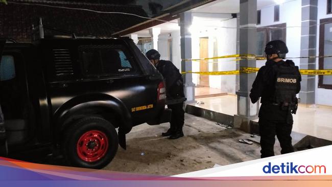 Rumah Bandar Narkoba di Jember Digerebek, Sabu dan Bondet Disita