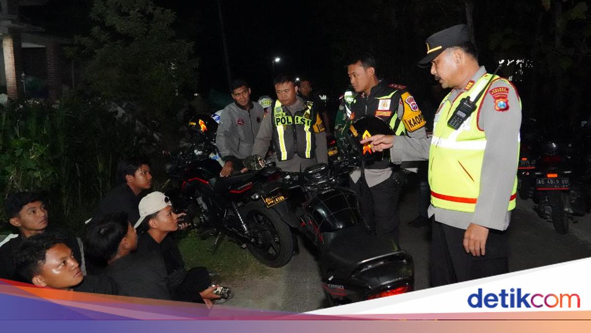 Polisi dan TNI Patroli Cek Pengesahan Warga Baru PSHT