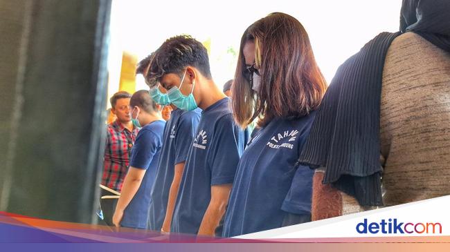 Lagi, Selebgram Bandung Diciduk Polisi gegara Promosi Situs Judol