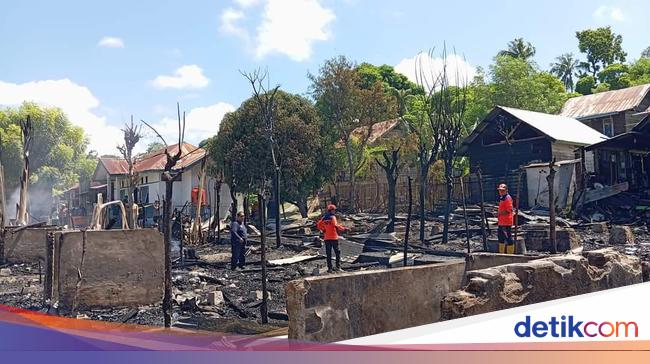 6 Rumah Bantuan Nelayan di Polman Ludes Terbakar, Kerugian Rp 200 Juta