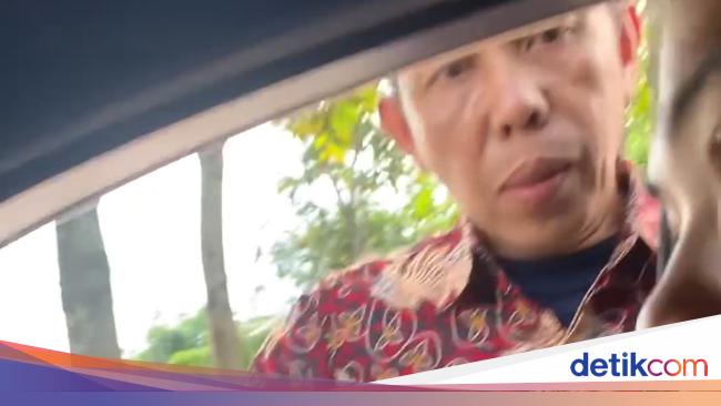 Ngaku Ketua PP Semarang, Pria Viral Tendang Mobil Ternyata Cuma Anggota Ngaku Ketua PP Semarang, Pria Viral Tendang Mobil Ternyata Cuma Anggota