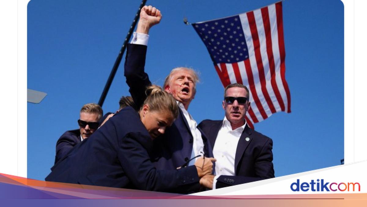 Pendukung Viralkan Foto Gagah Donald Trump Usai Ditembak