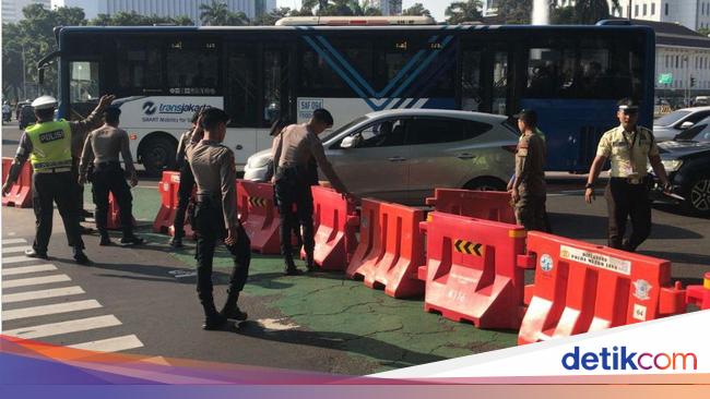 Ada Demo Buruh, Lalin di Patung Kuda Jakpus Arah Istana Dialihkan