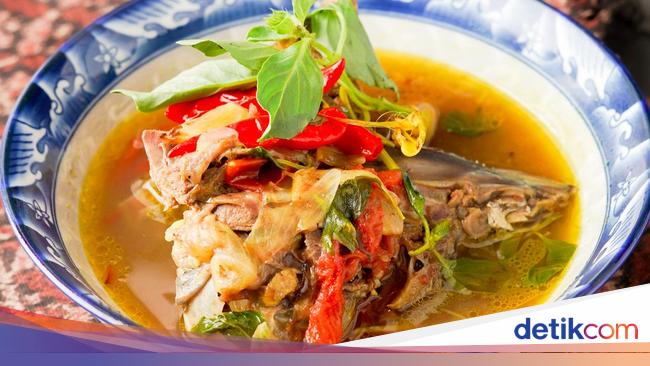 Resep Pindang Ikan Tenggiri yang Berkuah Asam Segar Untuk Makan Siang