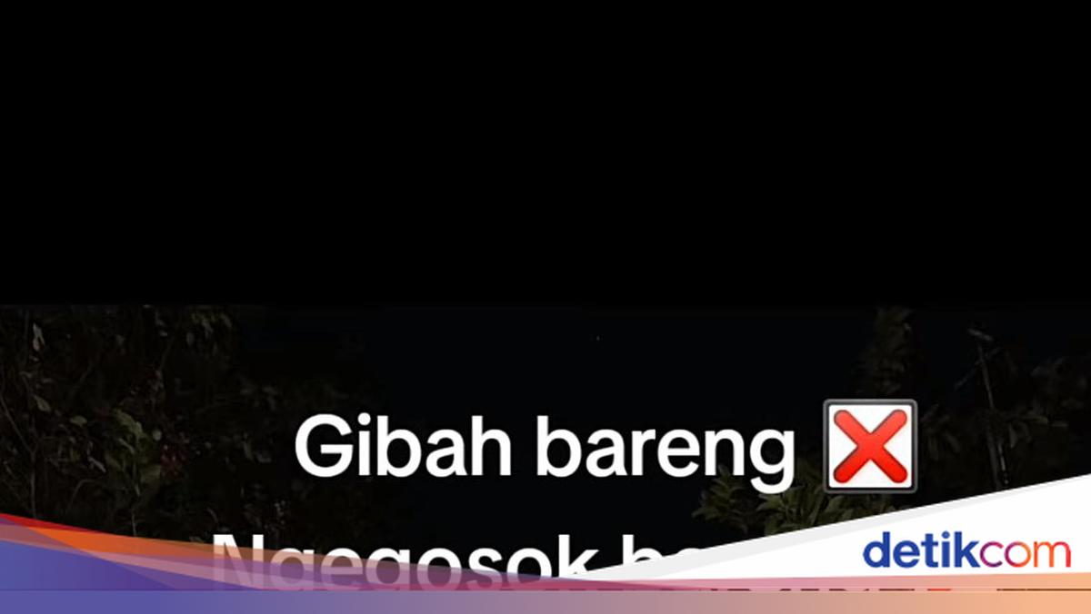 Viral Emak-emak Setrika Baju di Depan Rumah Bersama Tetangga, Bikin Ngakak