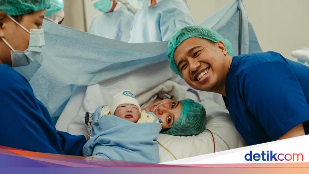 8 Foto Clairine Clay Istri Joshua Suherman Lahiran, Wajah Bayinya Curi ...