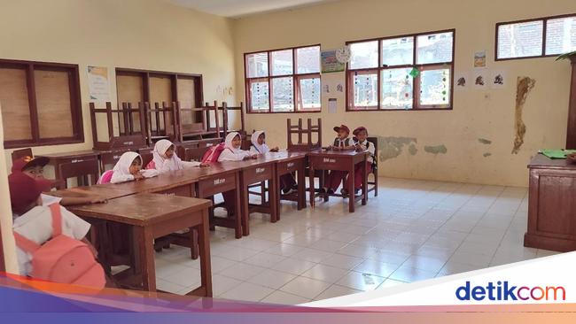 16 SD Negeri di Ciamis Kekurangan Siswa