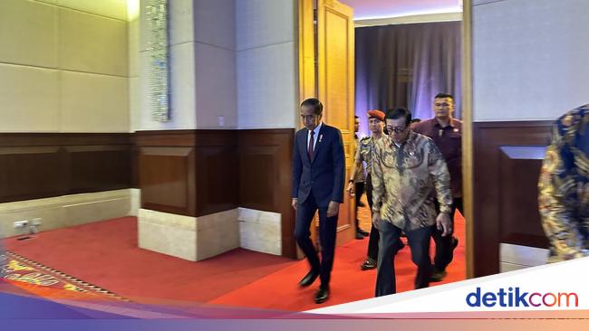 Jokowi Hadiri Grand Launching Golden Visa, Ada Shin Tae-yong