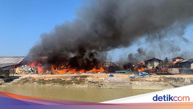 5 Gudang Garam di Sumenep Terbakar, Kerugian Capai Rp 192 Juta