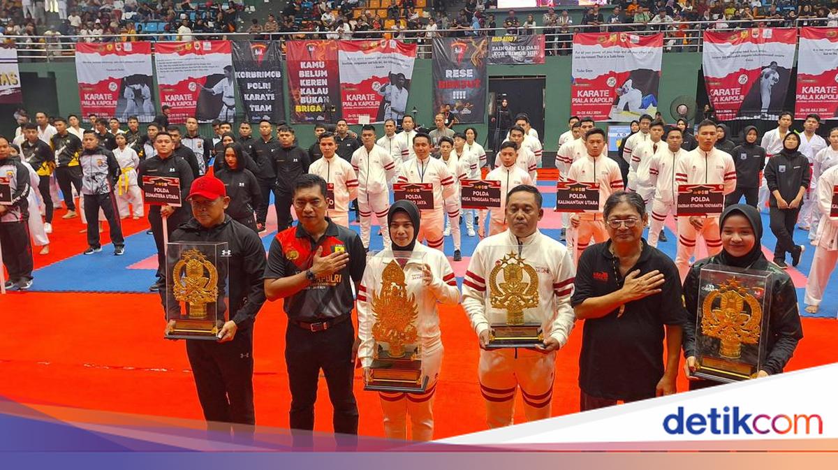 Polda Metro Raih Juara Umum I Kejurnas Karate Kapolri Cup 2024